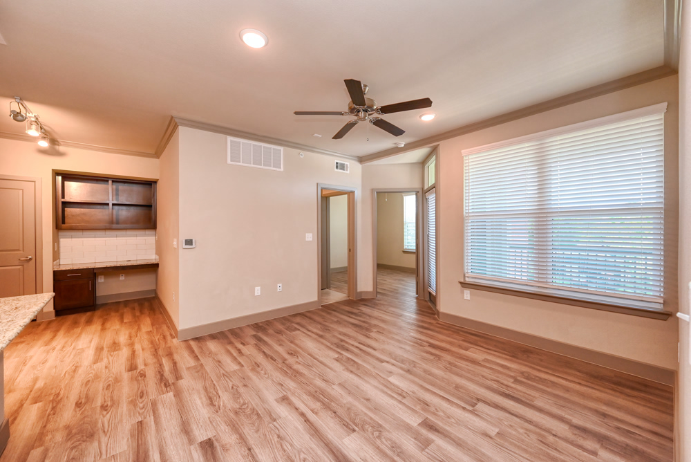 Apartments in Houston, TX | Edison Lofts | (713) 7561-5597